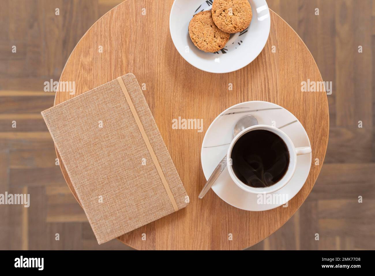 China table dish hi-res stock photography and images - Alamy