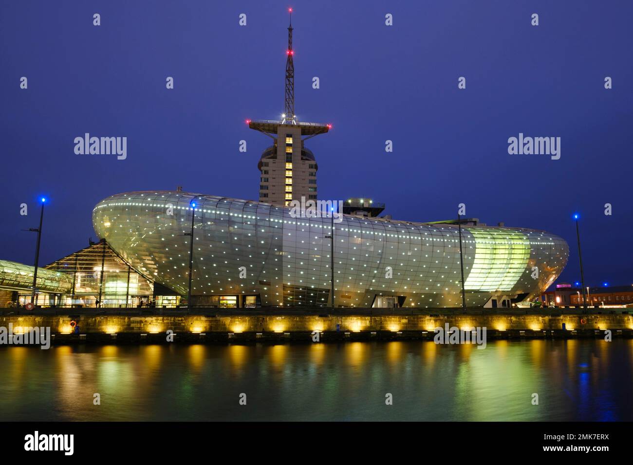 Klimahaus and Atlantic Hotel Sail City, Havenwelten, Blue hour ...
