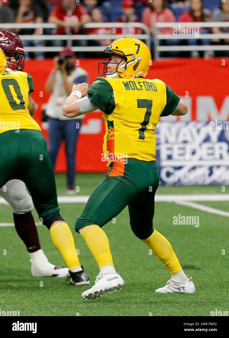 Arizona Hot Shots quarterback John Wolford (7) passes the ball during ...