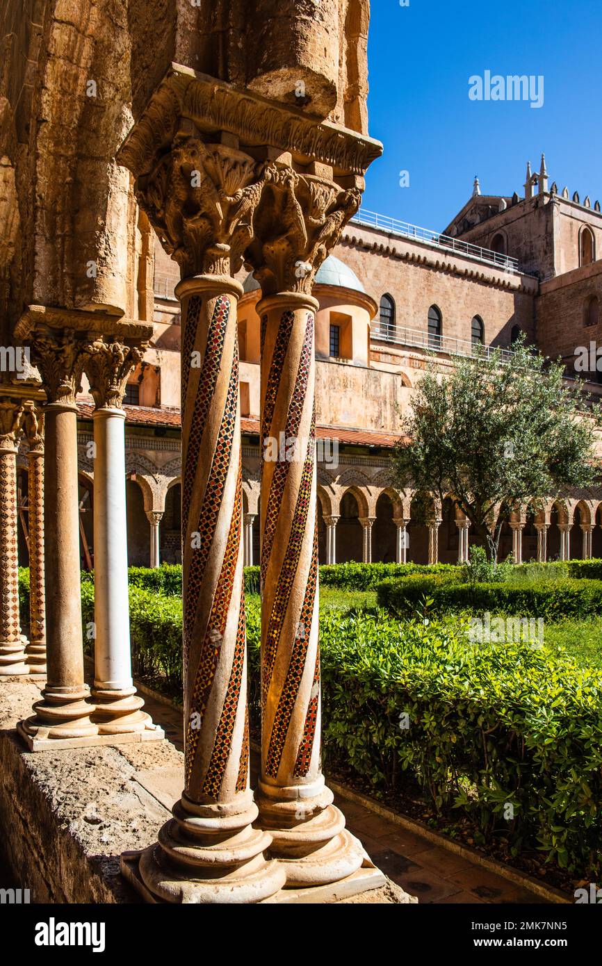 Cloister with 228 differently designed double columns, capitals with ...