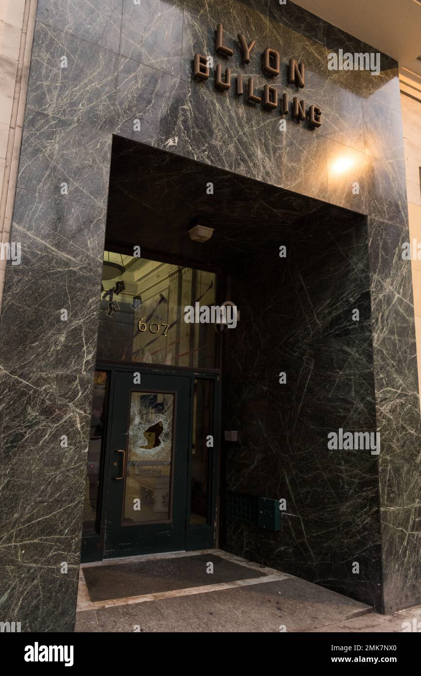 Seattle, USA. 24th Jan, 2023. Police Respond to a smashed door in ...