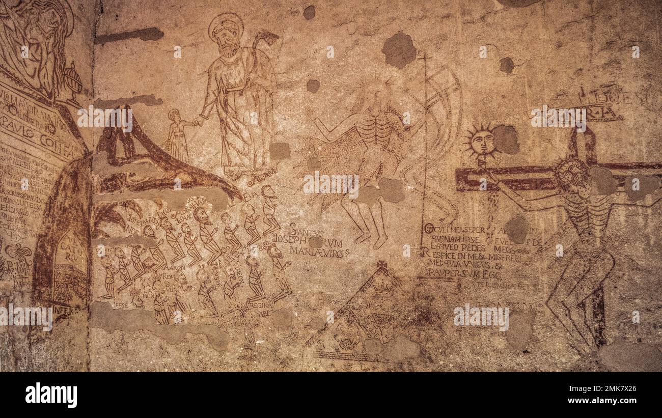 Cells with graffiti of the prisoners, Chiaramonte Steri Palace, in the ...