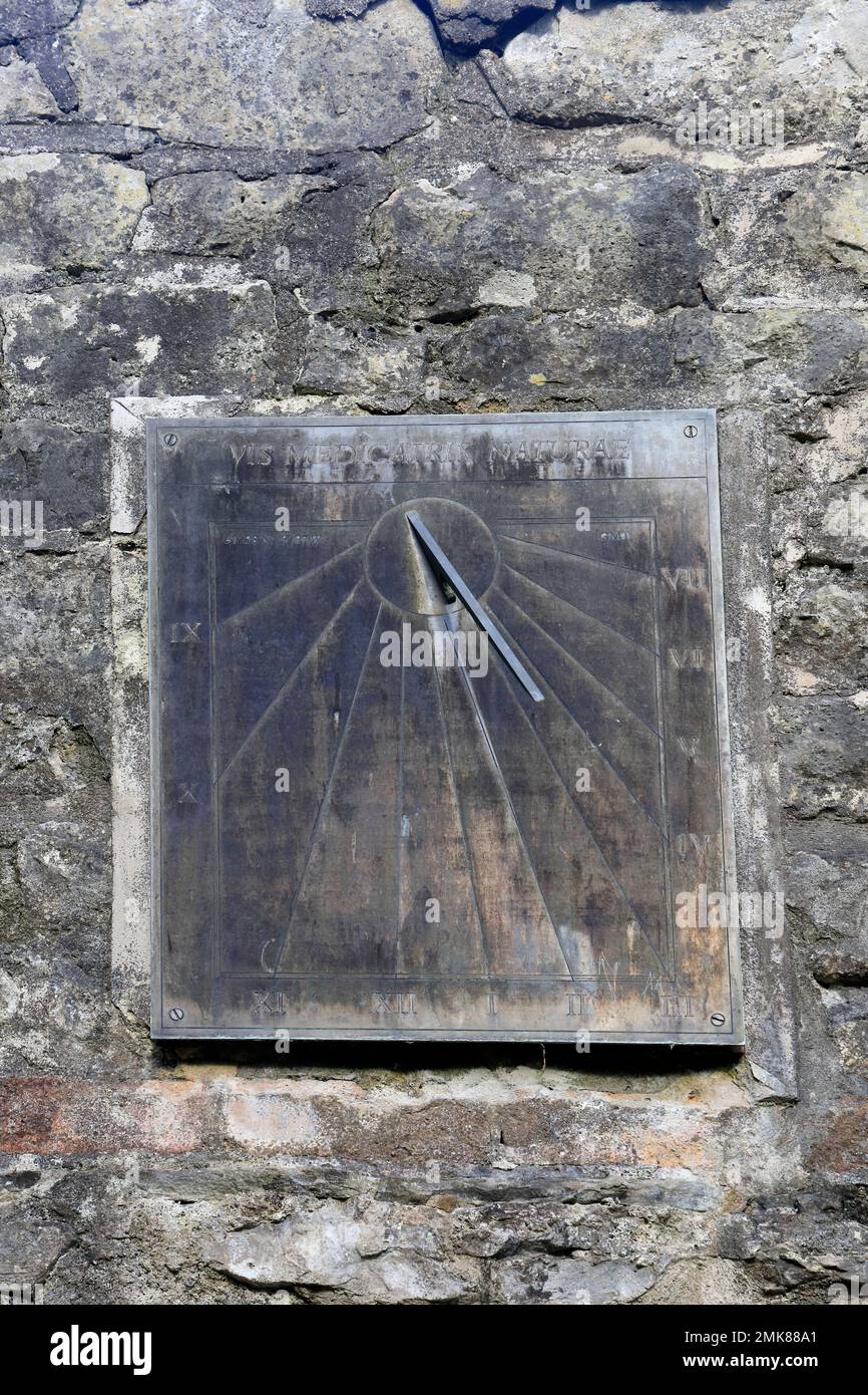 Cowbridge view, Cardiff, South Wales. January 2023. Winter. cym Stock ...