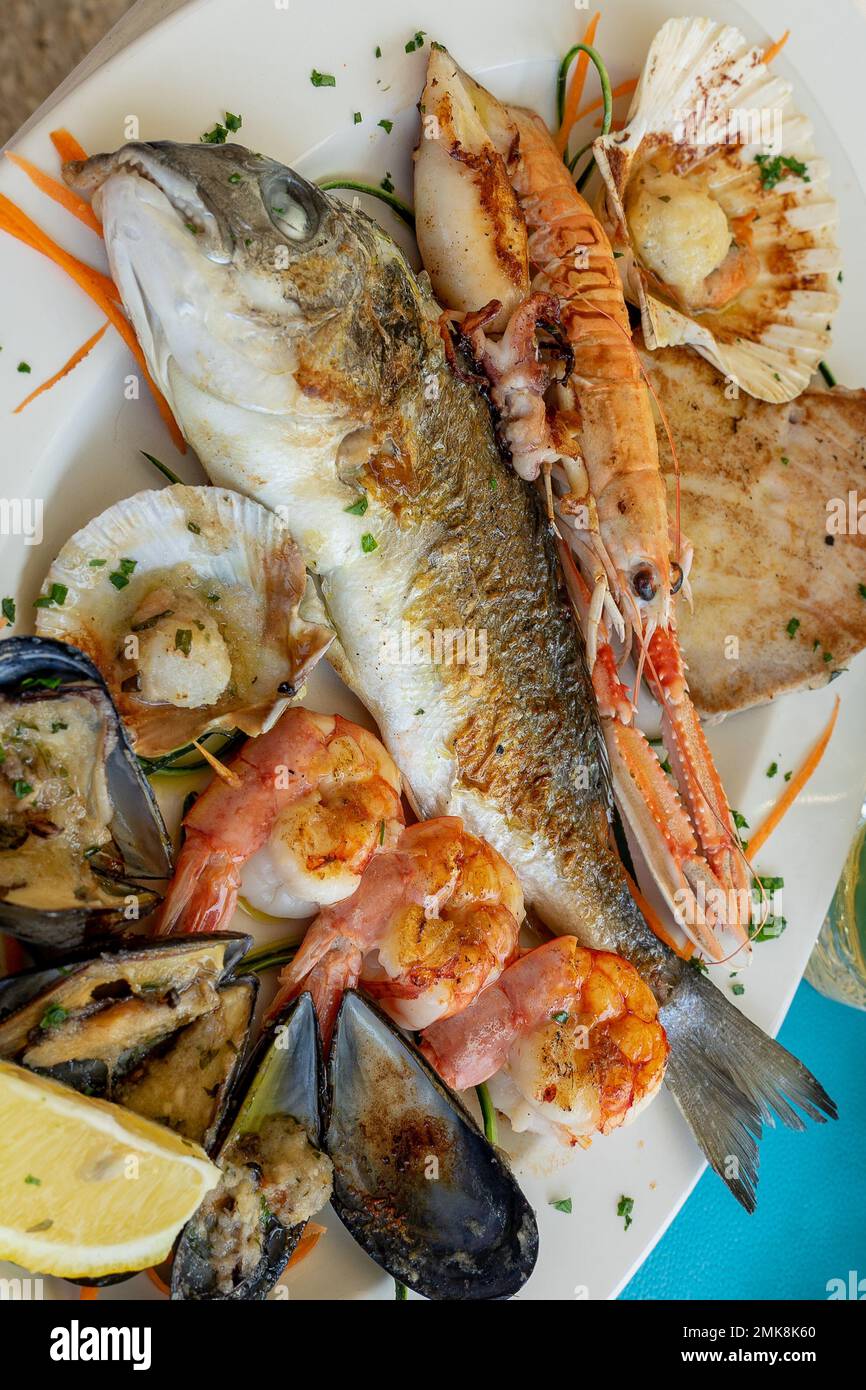 seafood fish platter in Valun Cres island Croatia Stock Photo - Alamy