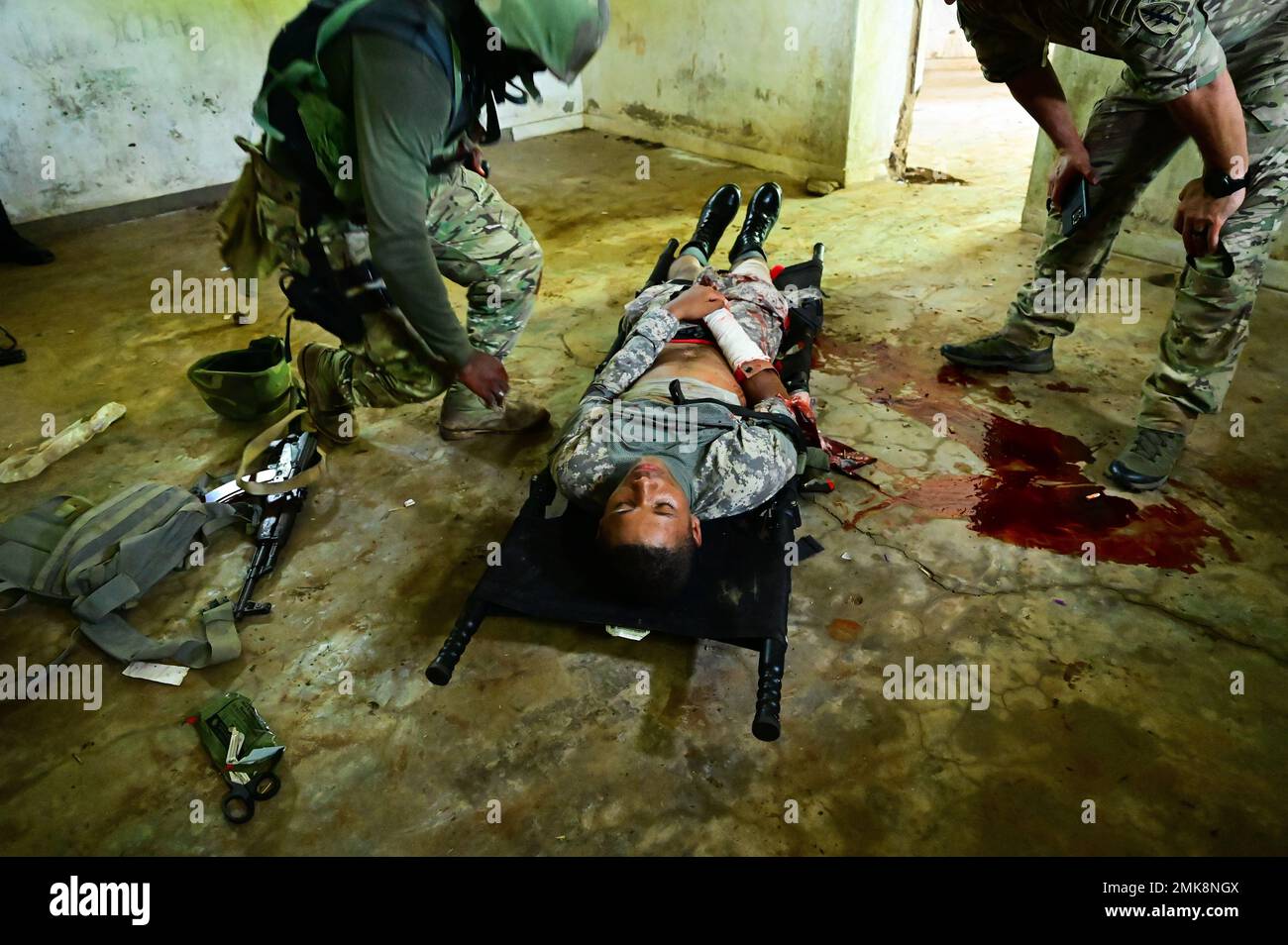 U.S. Army Rangers assigned to the 3rd Special Forces Group train the ...