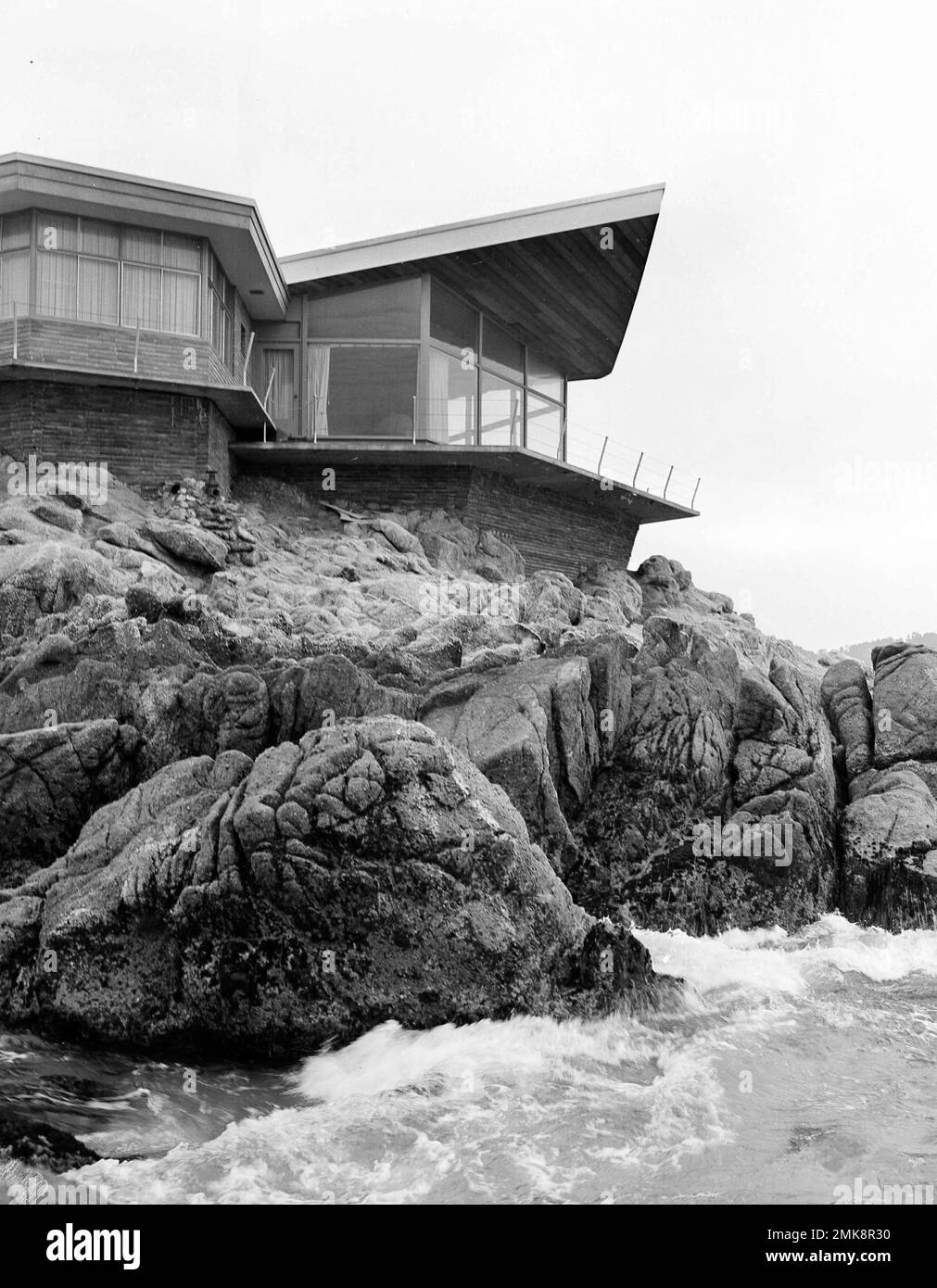 This is a view of architect Frank Wynkoop's new home at Carmel, Calif ...