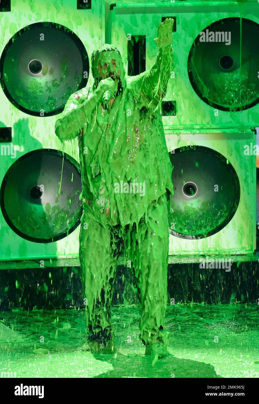 DJ Khaled gets slimed at the conclusion of the Nickelodeon Kids' Choice ...