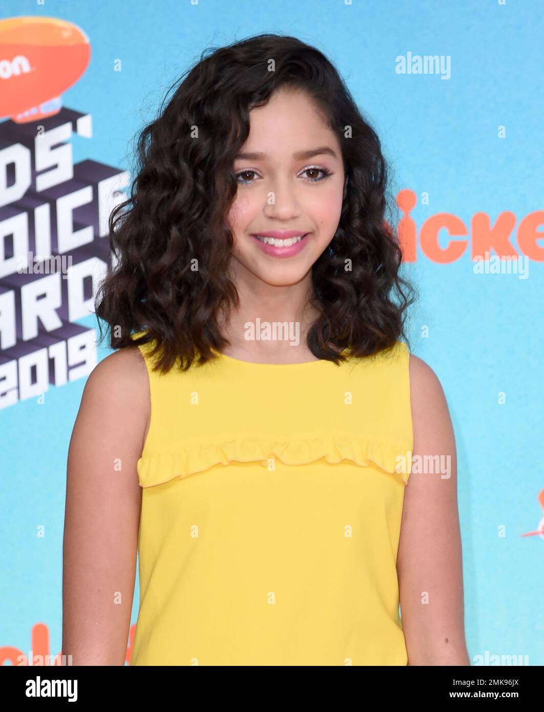 Ruth Righi arrives at the Nickelodeon Kids' Choice Awards on Saturday ...