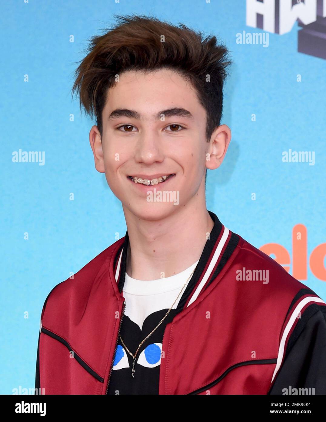 Adam Ian Cohen arrives at the Nickelodeon Kids' Choice Awards on ...