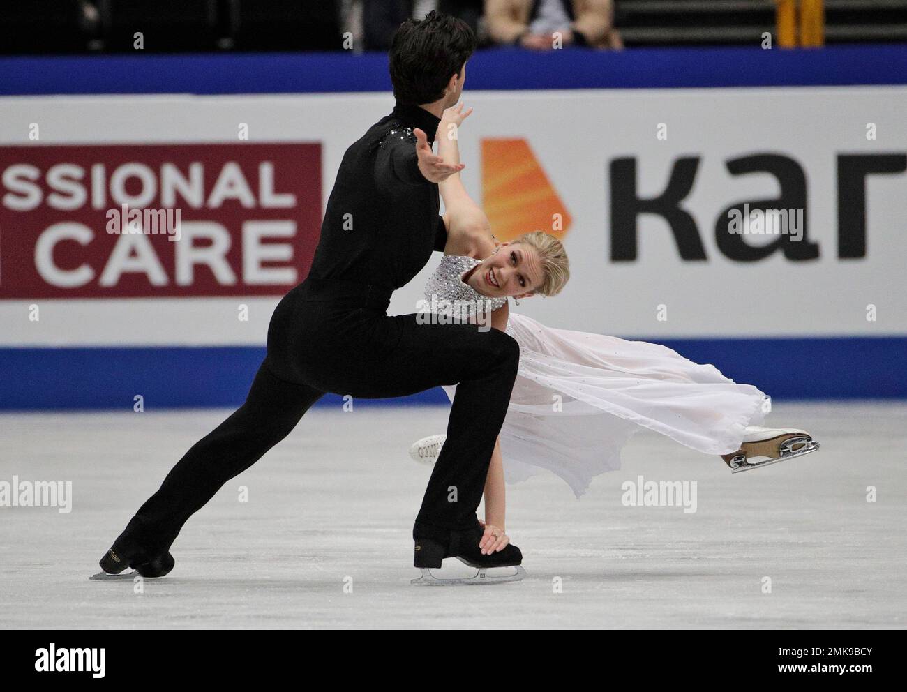 Canada's Kaitlyn Weaver and Andrew Poje perform their ice dance free ...