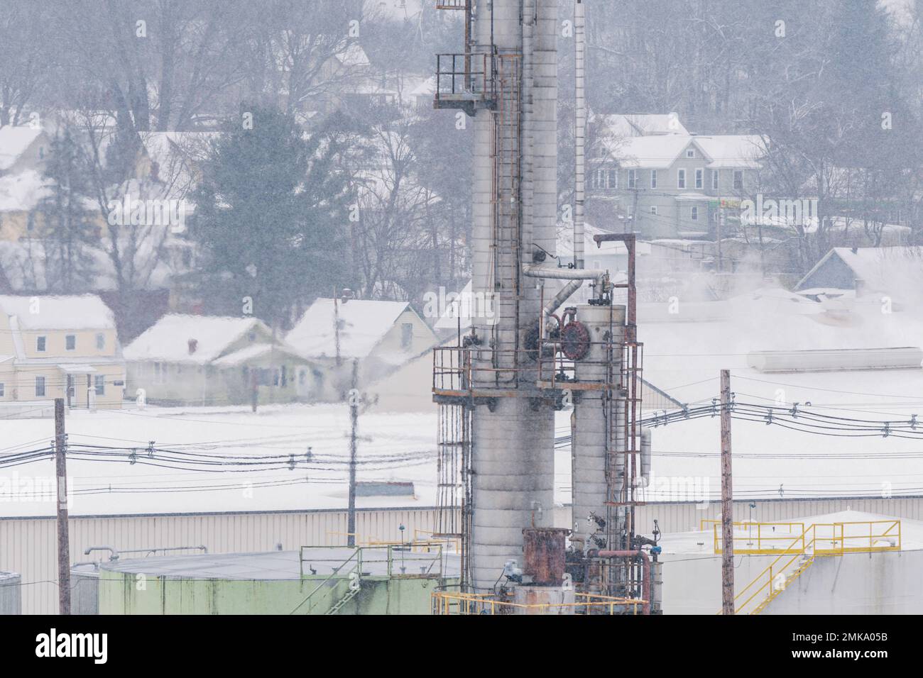 Winter valley town highway cars transport copy space backgrounds ...