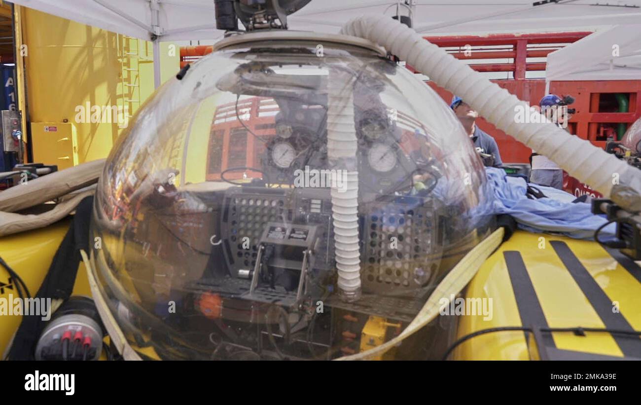 A submersible after British scientist and her American pilot had to ...