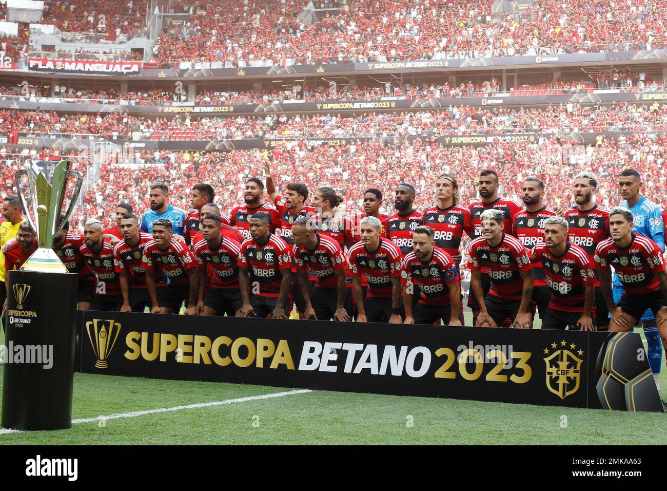 Brasilia, Brazil. 28th Jan, 2023. Flamengo players pose for an official ...