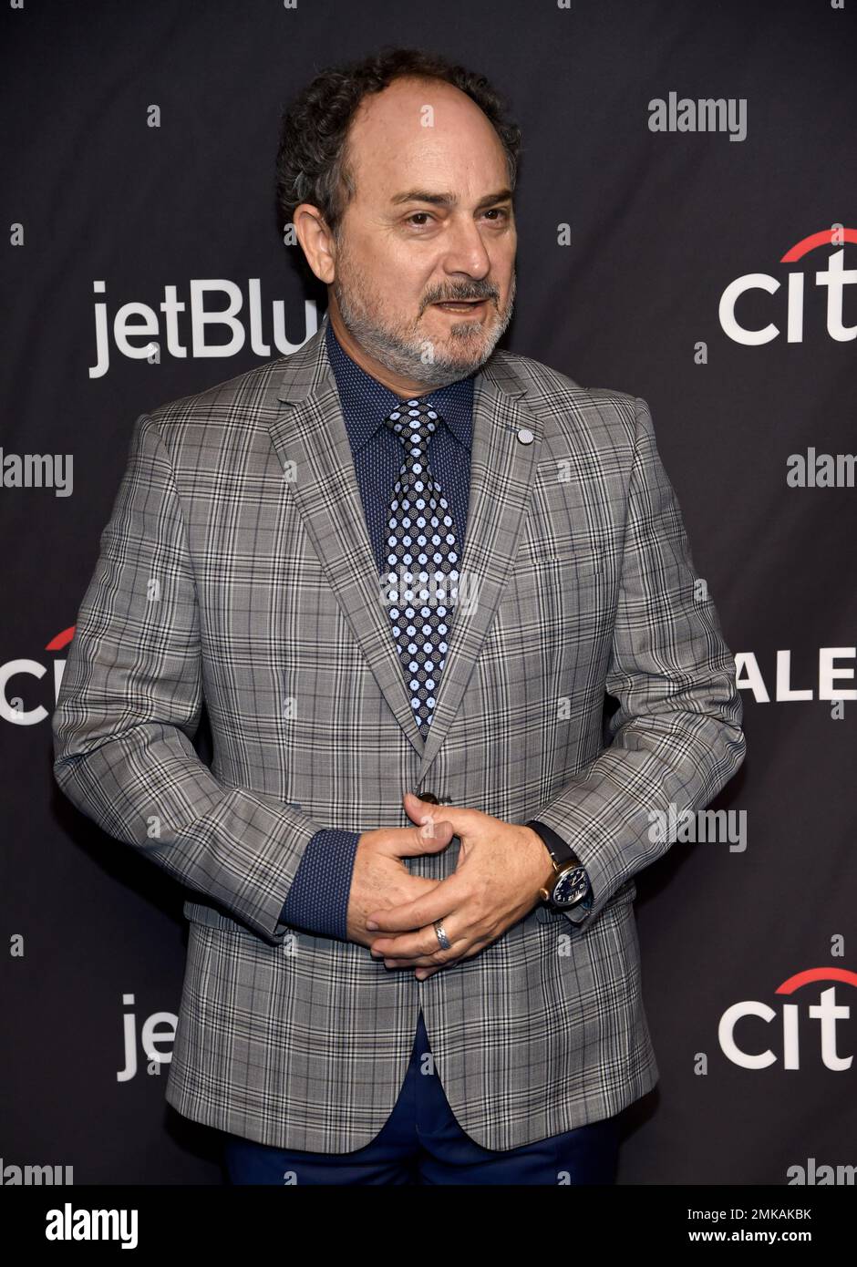 Kevin Pollak arrives at a screening of "The Marvelous Mrs. Maisel ...