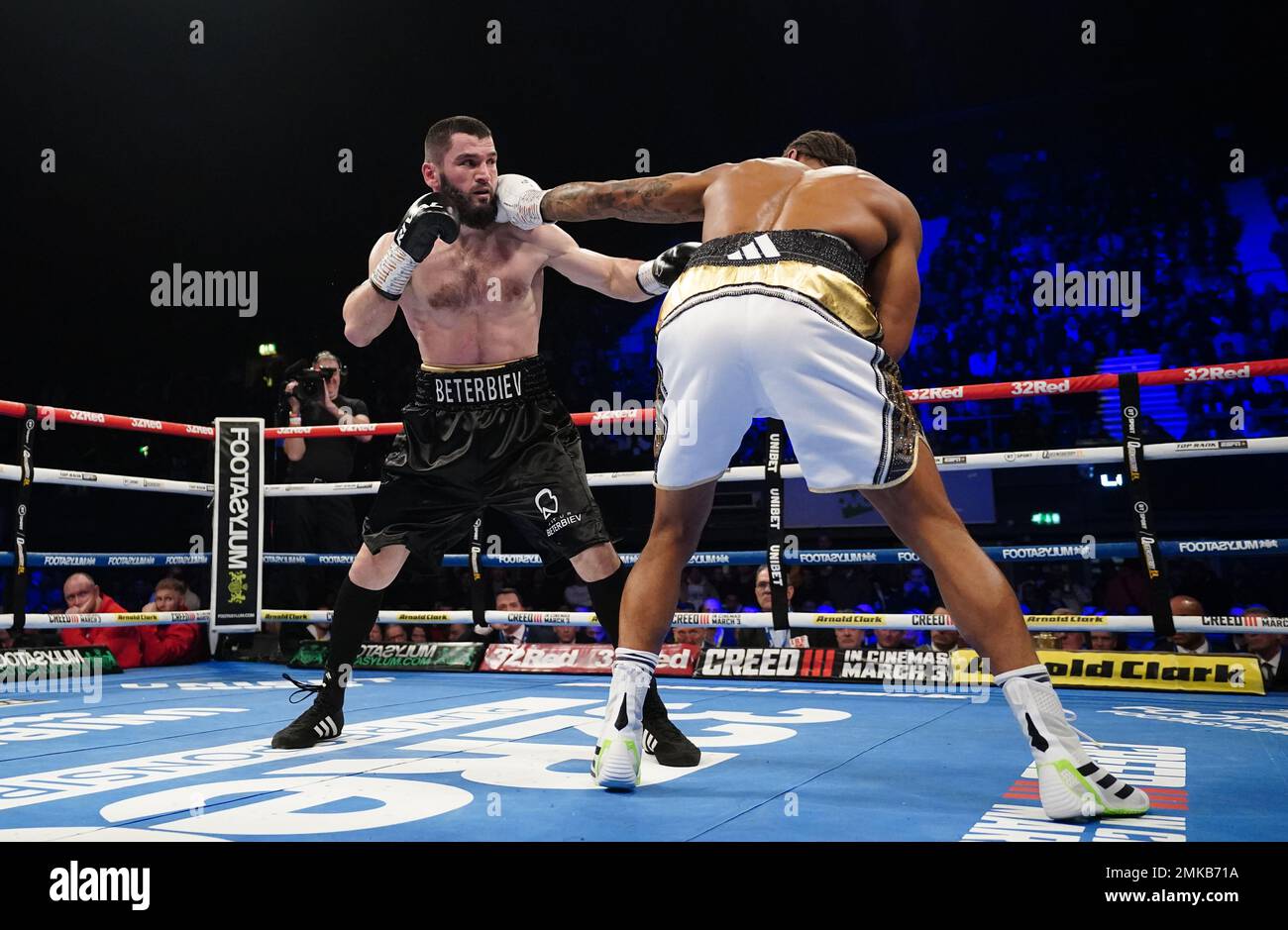 Artur beterbiev boxing hi-res stock photography and images - Alamy