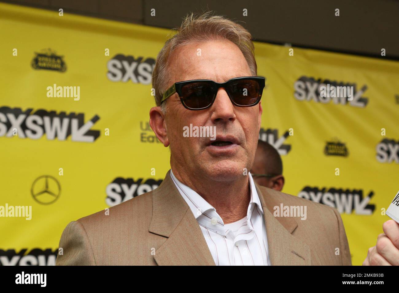 Kevin Costner arrives for the world premiere of "The Highwaymen" at the ...