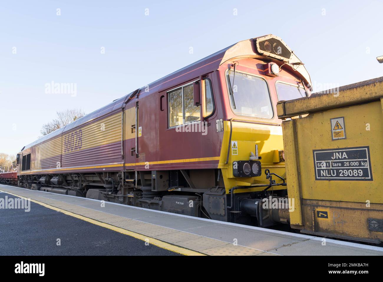 EWS freight train 66028 locomotive Network rail Stock Photo - Alamy