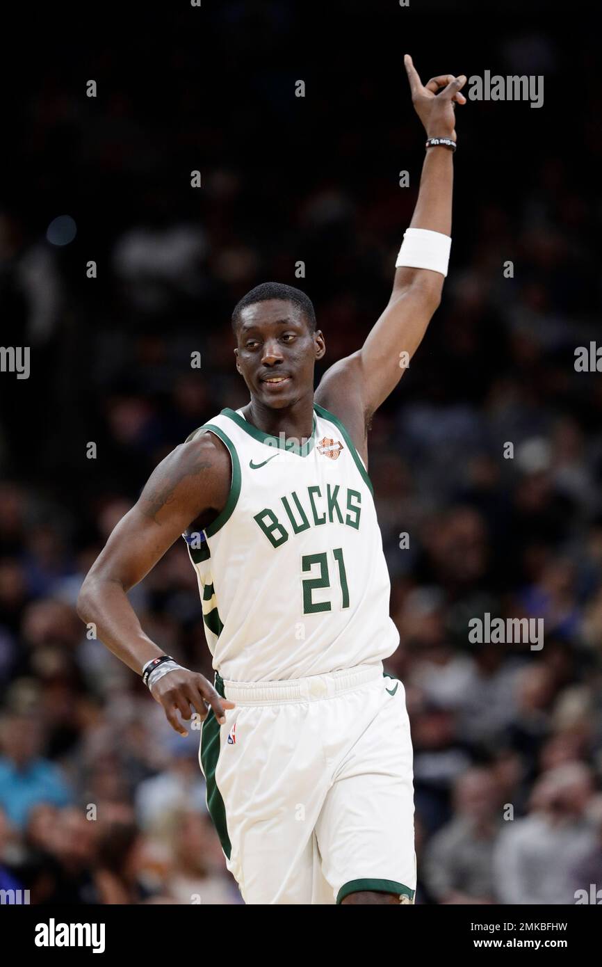 Milwaukee Bucks guard Tony Snell (21) reacts after scoring against the ...