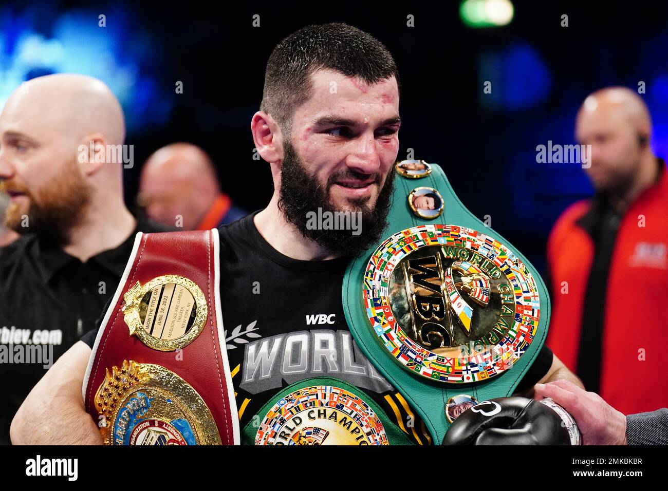 Artur Beterbiev celebrates defeating Anthony Yarde after their WBC, IBF ...