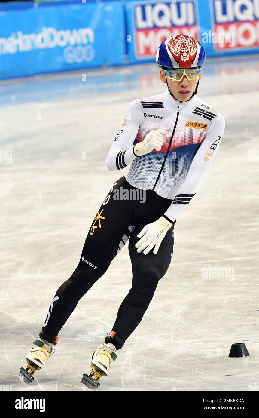 South Korea's Hyo Jun Lim reacts during the men's 1000-meter ...