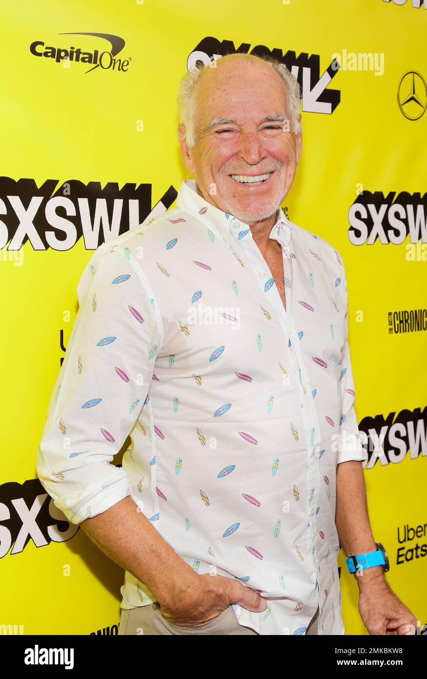 Jimmy Buffett arrives for the world premiere of "The Beach Bum" at the ...