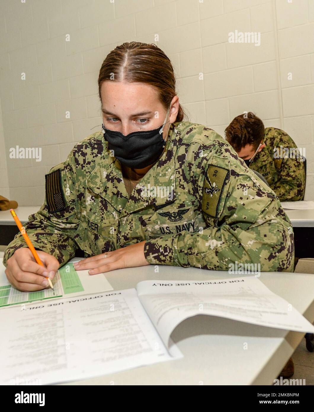 JACKSONVILLE, Fla. (Sept. 8, 2022) Aviation Structural Mechanic 3rd ...