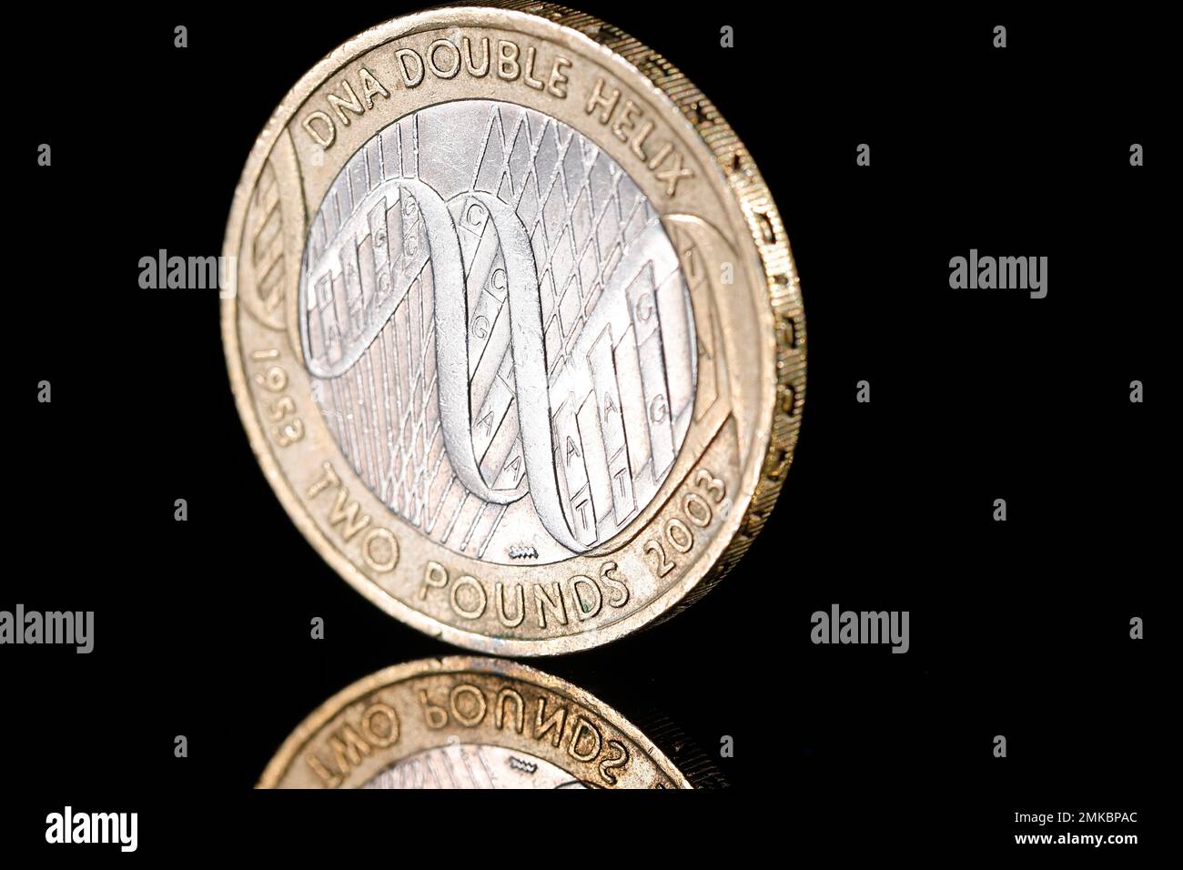 2003 commemorative two pound coin hi-res stock photography and images ...