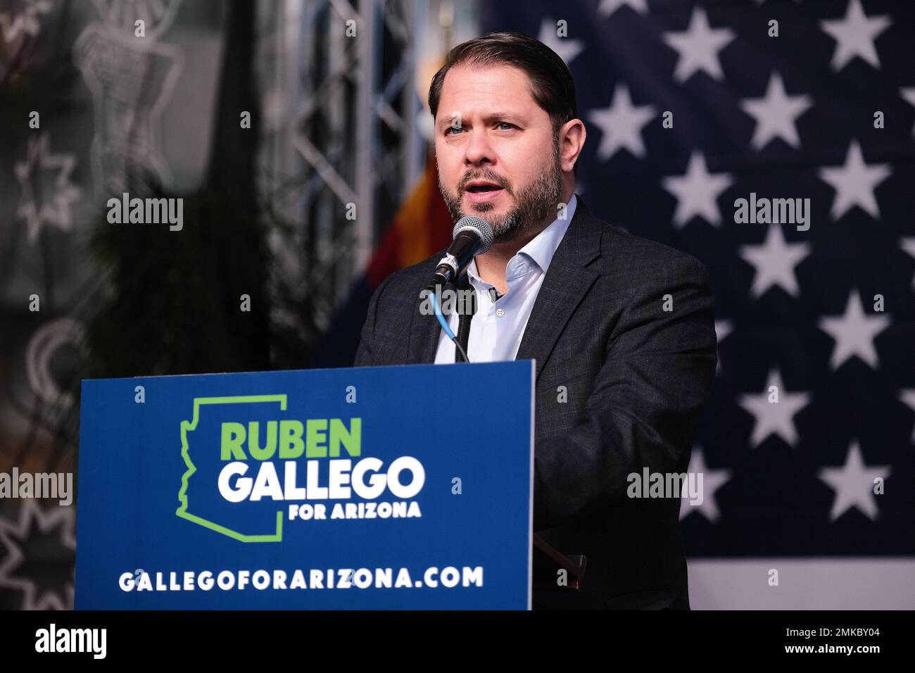 Congressman ruben gallego hi-res stock photography and images - Alamy