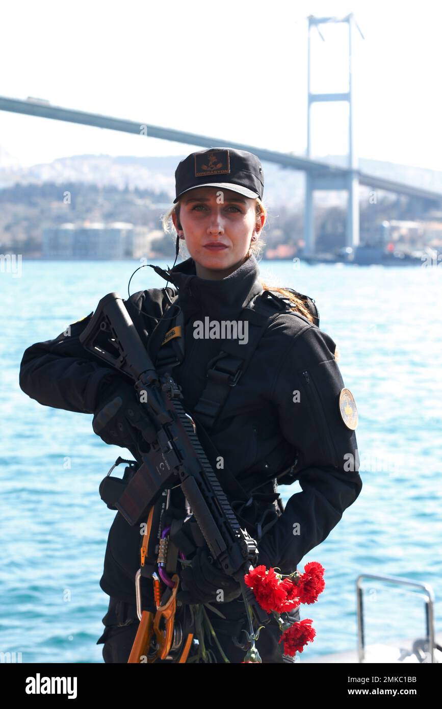 To mark International Women's Day, a Turkish female gendarmerie ...