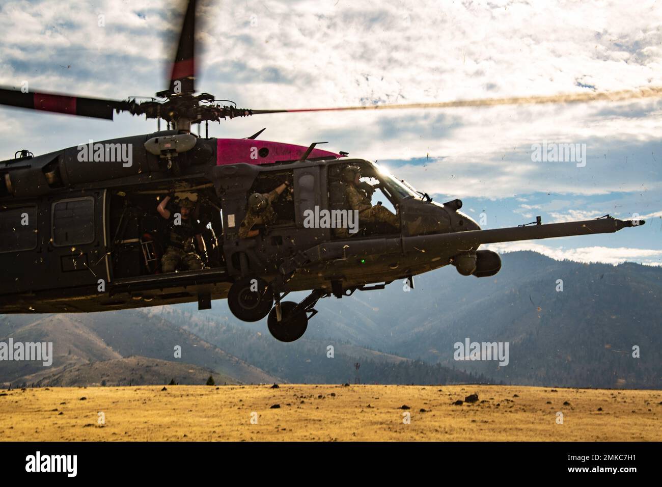 129th rqw rescue wing hi-res stock photography and images - Alamy