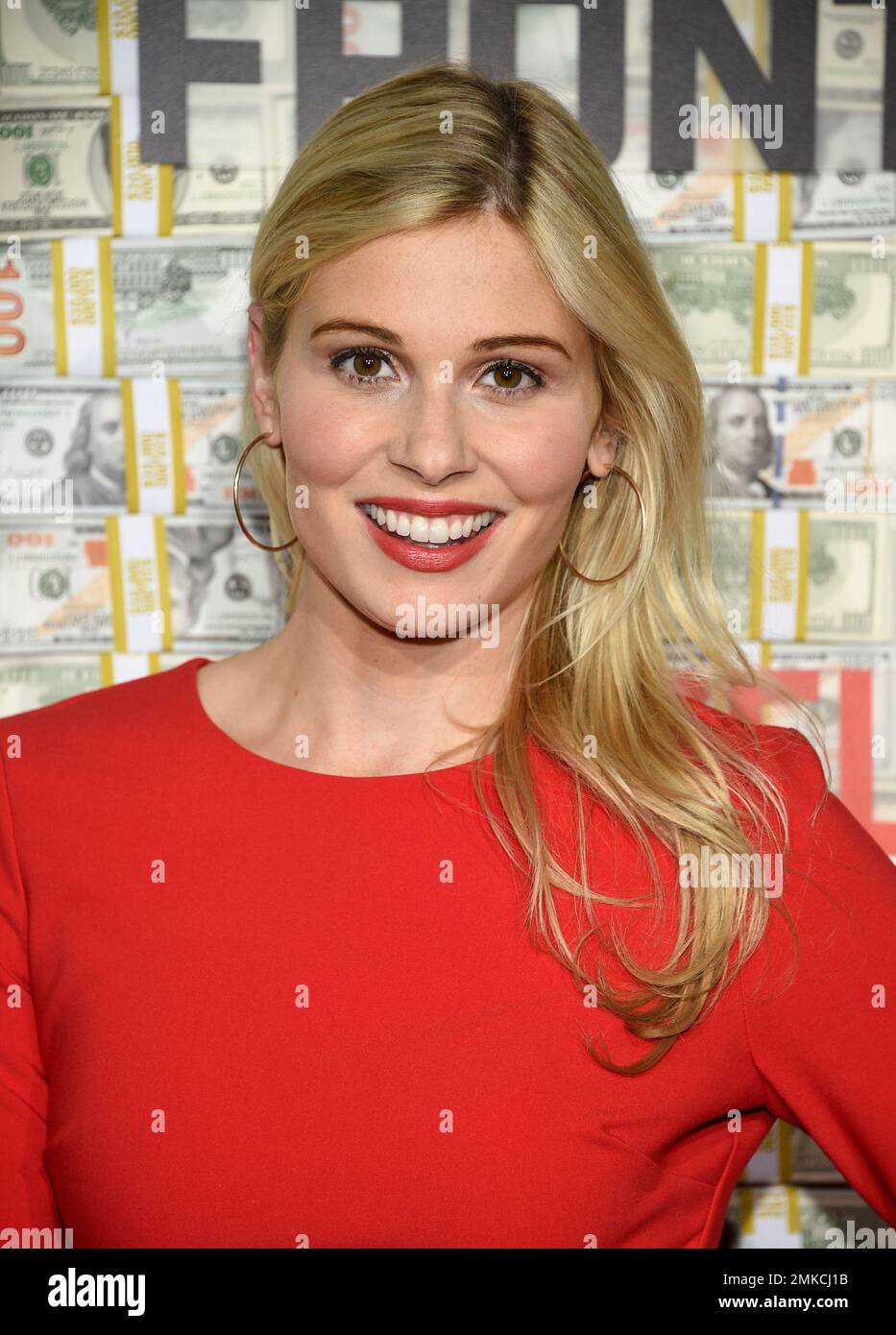 Comfort Clinton attends the world premiere of "Triple Frontier" at Jazz ...