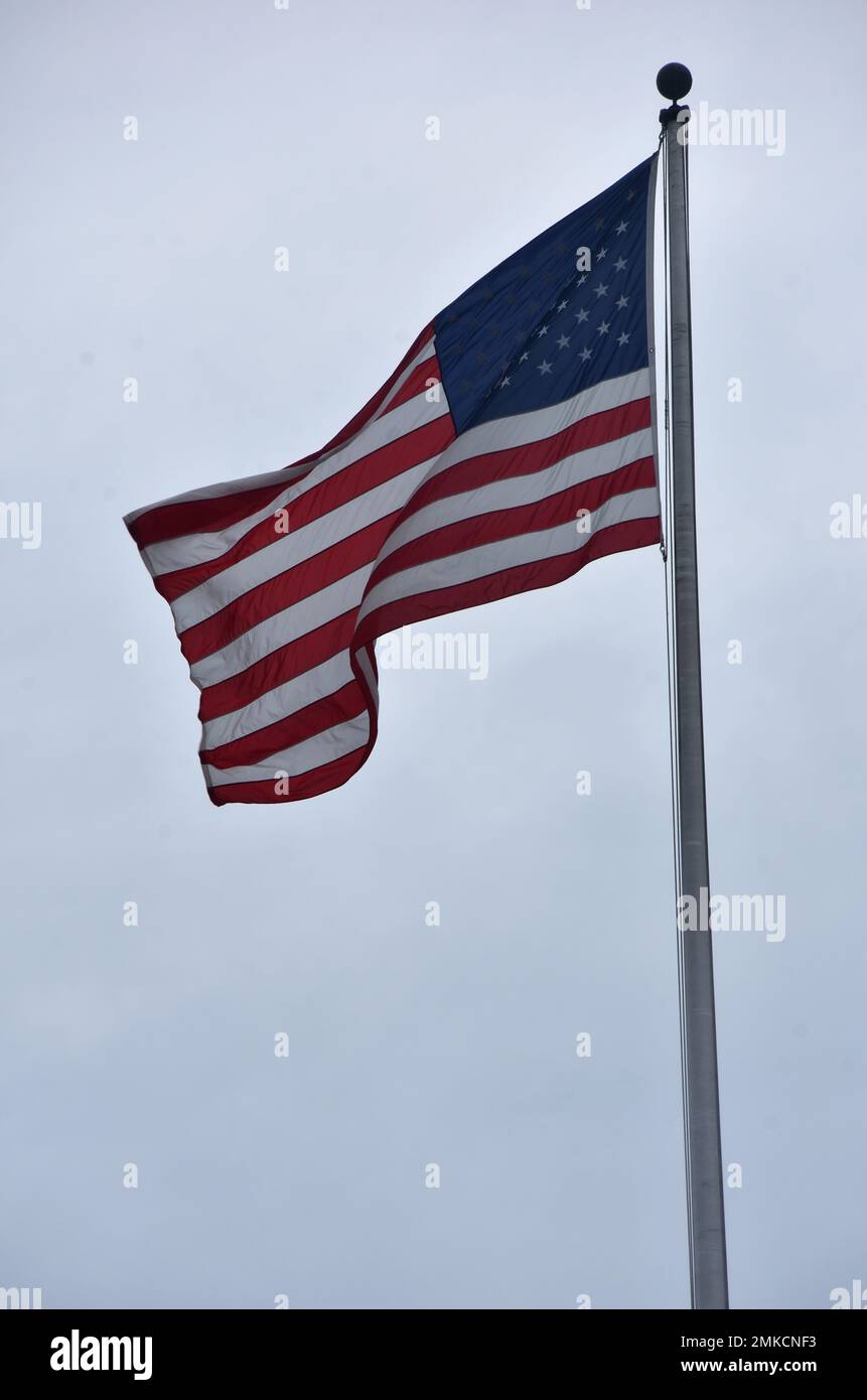 Old betsy ross flag pole hi-res stock photography and images - Alamy