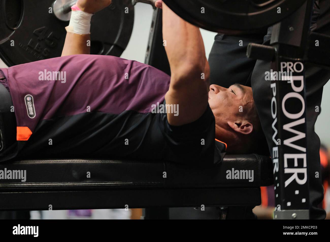 Washington defensive back Taylor Rapp at the bench press drill at the ...