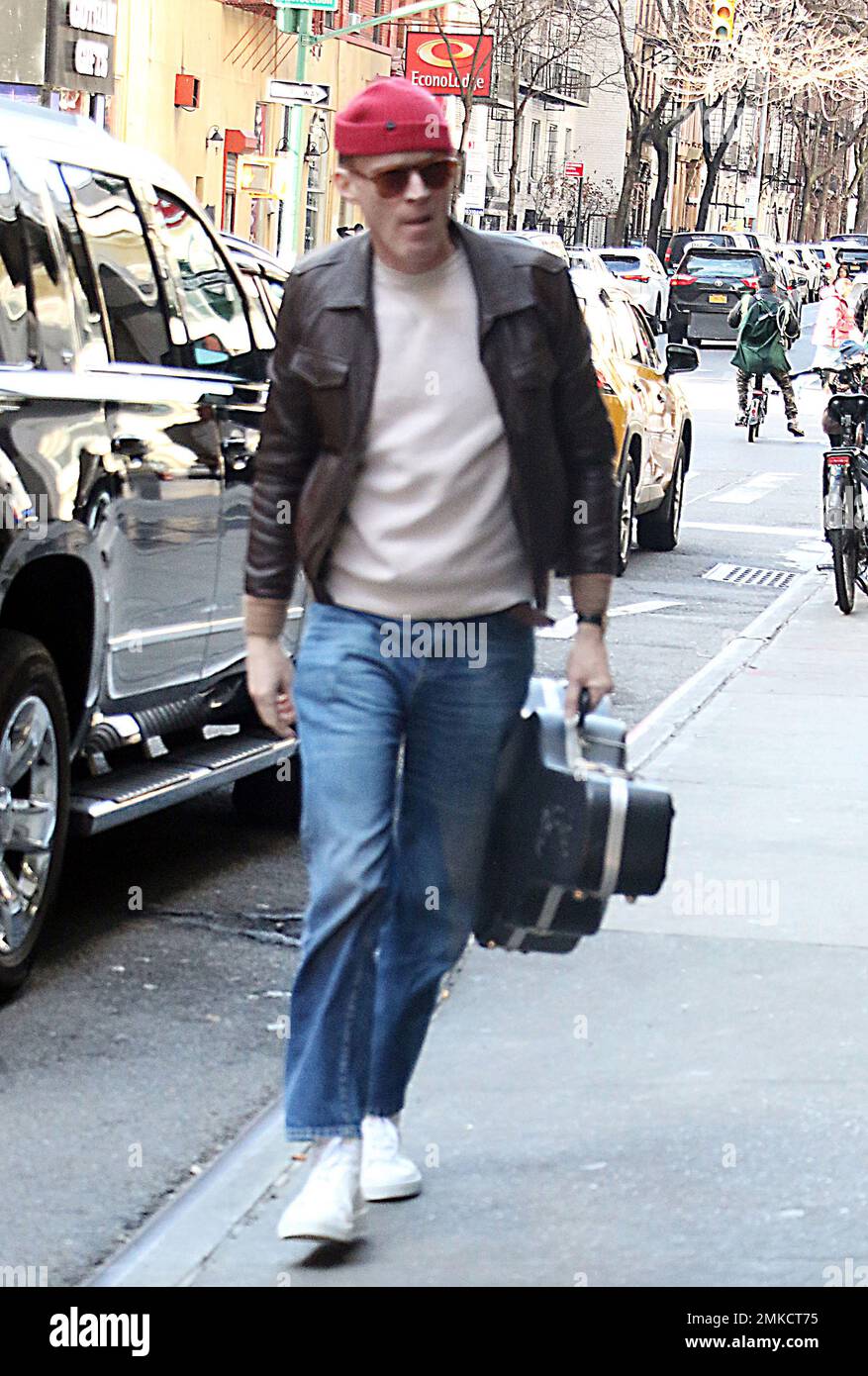 New York, NY, USA. 28th Jan, 2023. Paul Bettany seen arriving at his ...