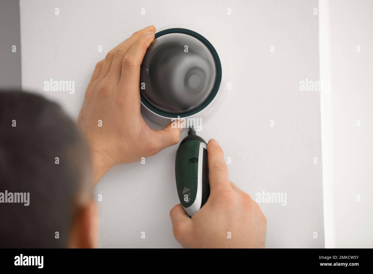 Installing cctv system hi-res stock photography and images - Alamy
