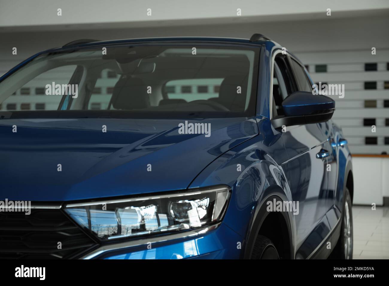 New luxury car hi-res stock photography and images - Alamy