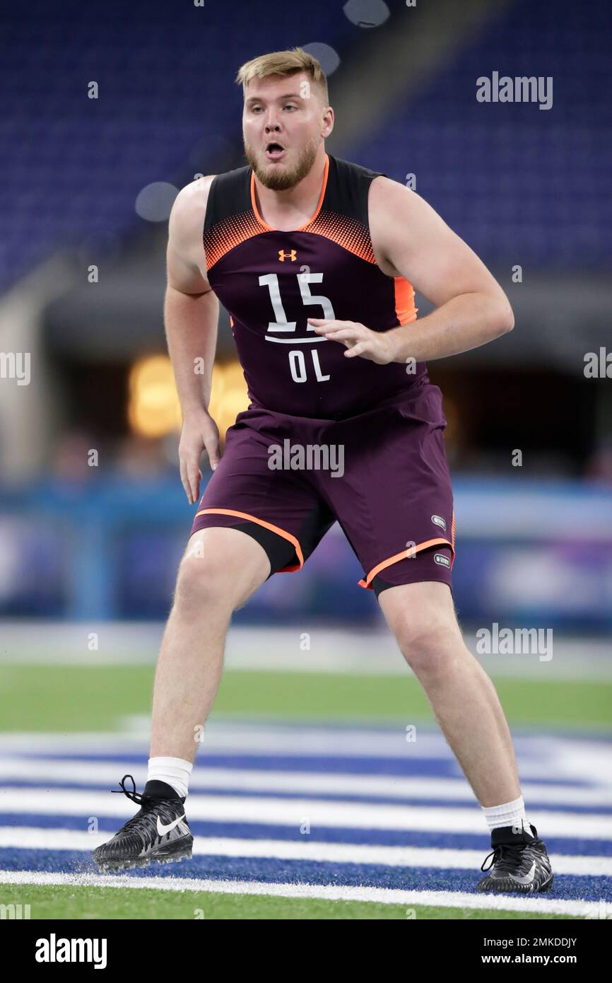 Wisconsin offensive lineman David Edwards runs a drill at the NFL ...