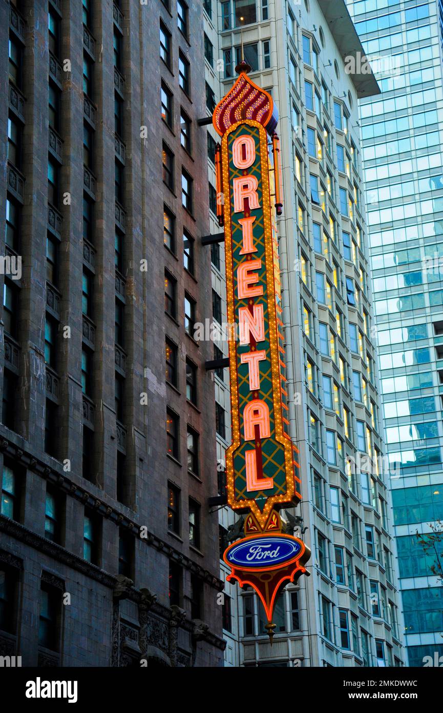 Oriental Theater (James M. Nederlander Theatre), Chicago, Illinois ...