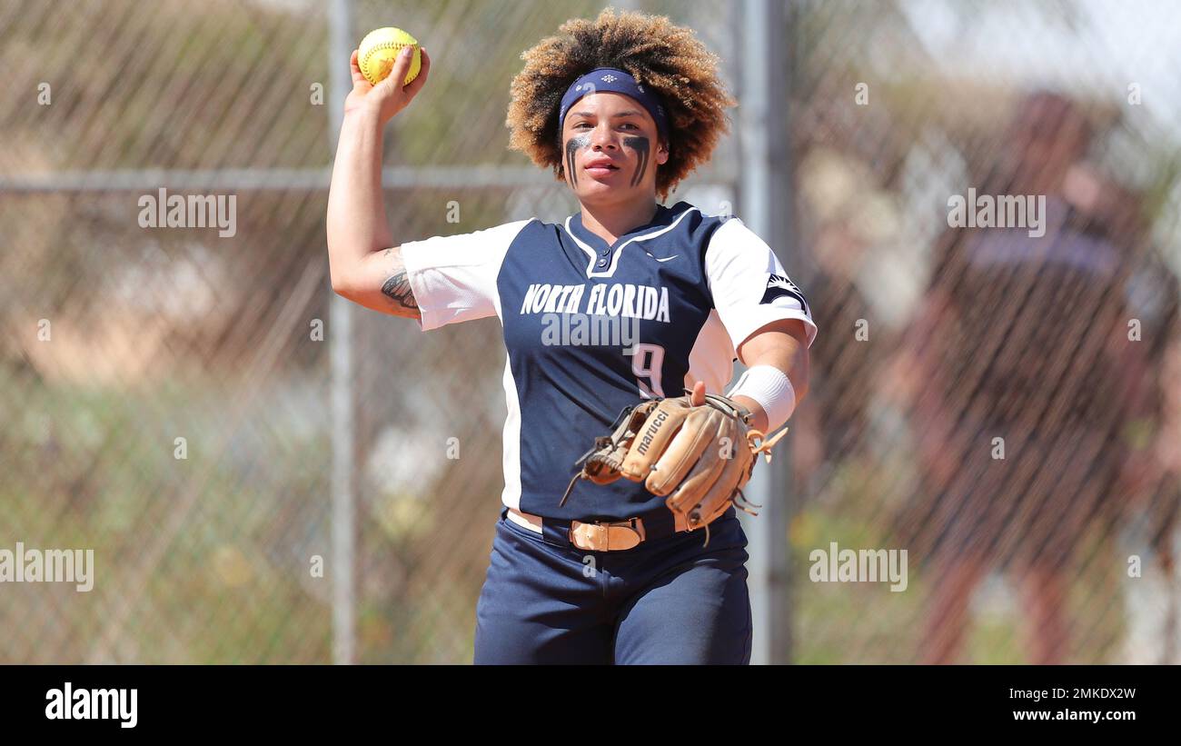 Navia Penrod of North Florida throws during an NCAA softball game ...