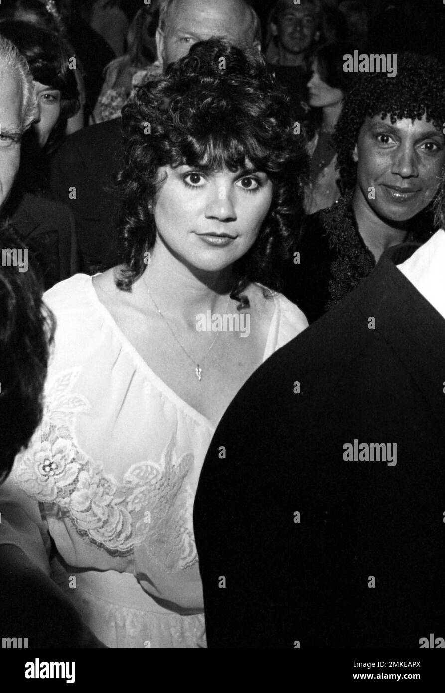 Linda Ronstadt at the premiere of Annie at Mann's Chinese Theater May 19, 1982. Credit: Ralph ...