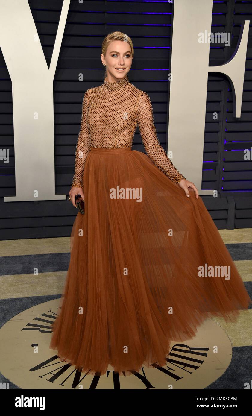 Julianne Hough arrives at the Vanity Fair Oscar Party on Sunday, Feb ...