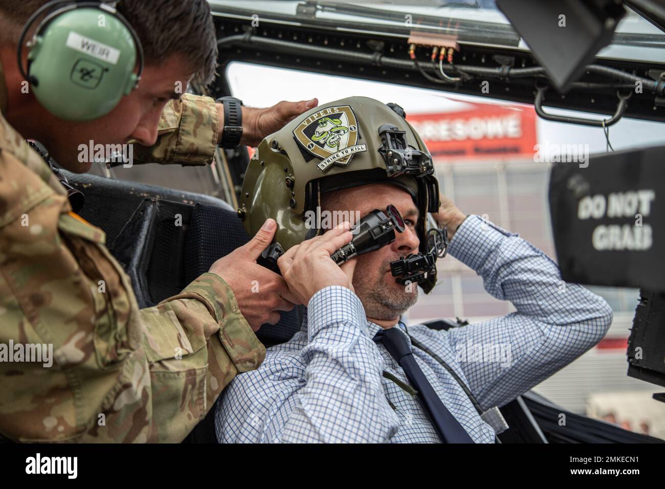 U.S. Army Capt. Jeffrey Hall, left, an aviation officer and the ...