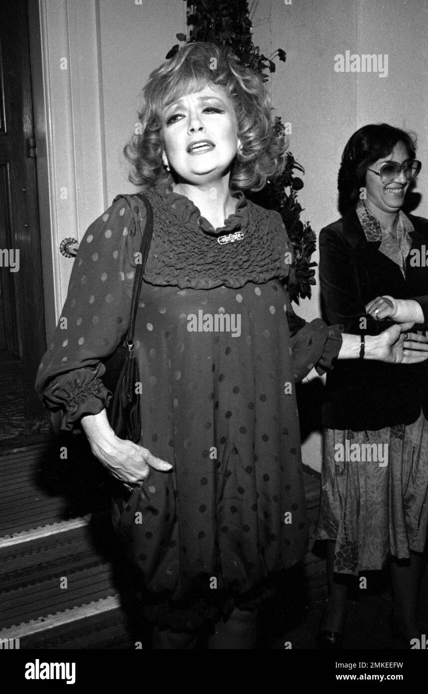 Edie adams hi-res stock photography and images - Alamy