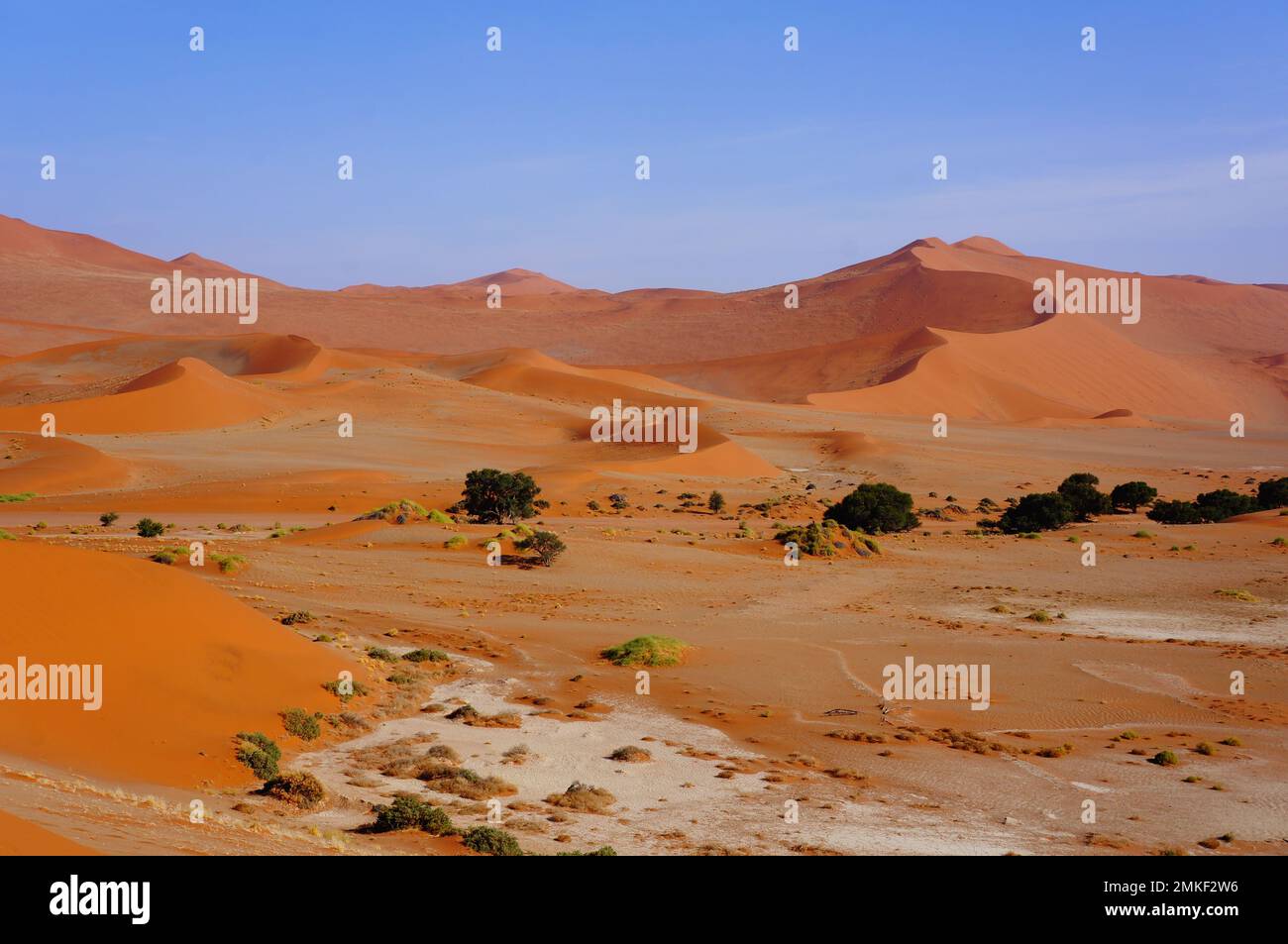 Inspiration valley hi-res stock photography and images - Alamy