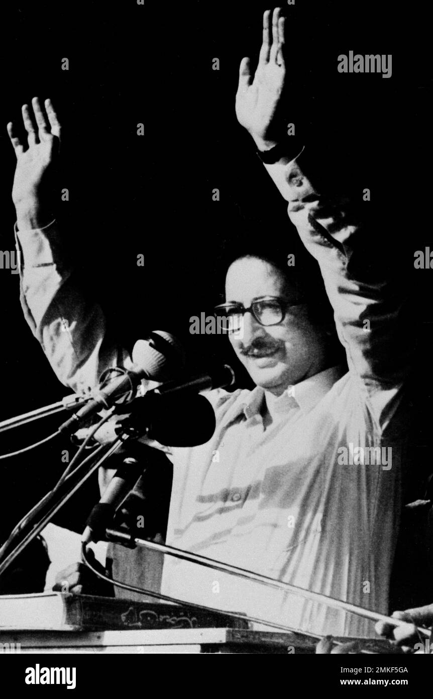 Iranian President Abolhassan Banisadr speaks, Sept. 8, 1980 at the ...