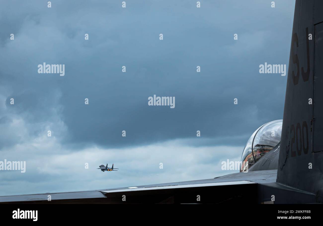An F-15E Strike Eagle assigned to the 4th Fighter Wing takes off at ...