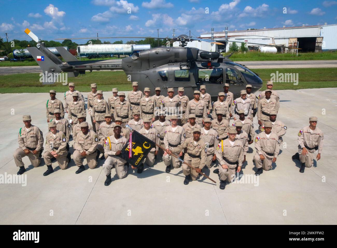 EAGLE LAKE, Texas — An agent from the U.S. Drug Enforcement ...