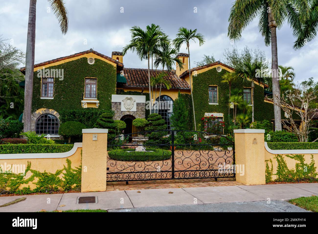 Coral gables granada hi-res stock photography and images - Alamy