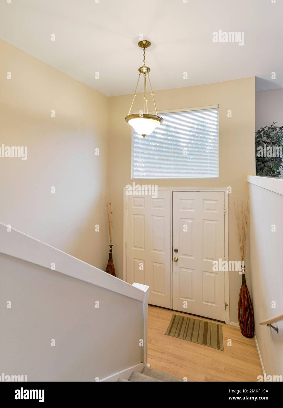 Modern residential front entrance interior Stock Photo - Alamy