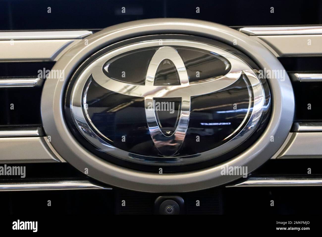 This is the Toyota logo on the front grill of a 2019 Toyota Land ...